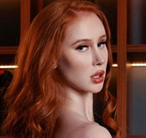 Lenina Crowne Biography, Age, Height, Family, Wiki & More