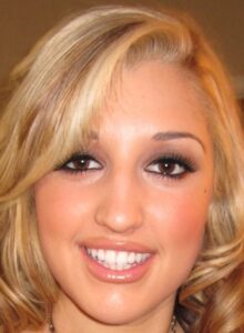 Dayna Vendetta Biography, Height, Husband, Wiki & More