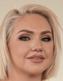 Lizz Tayler Wiki, Age, Height, Family, Biography & More